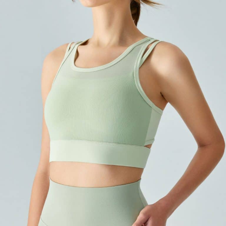 Bras for plus size with large cup size - Activewear manufacturer ...